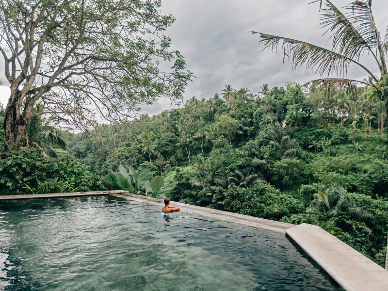 9 Best Hotels With Infinity Pools in Bali You Need to See